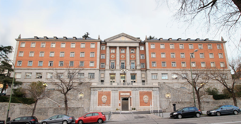 Fortaleciendo lazos con la Universidad CEU San Pablo de Madrid, España